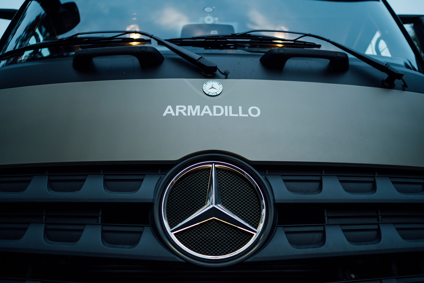 ARMADILLO Conquistador Loft(Benz Arocs 8x8) - 2018 - 阿莫迪罗【官网】