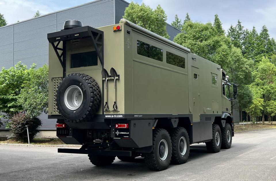 Conquistador T - 2022 - ARMADILLOCAR